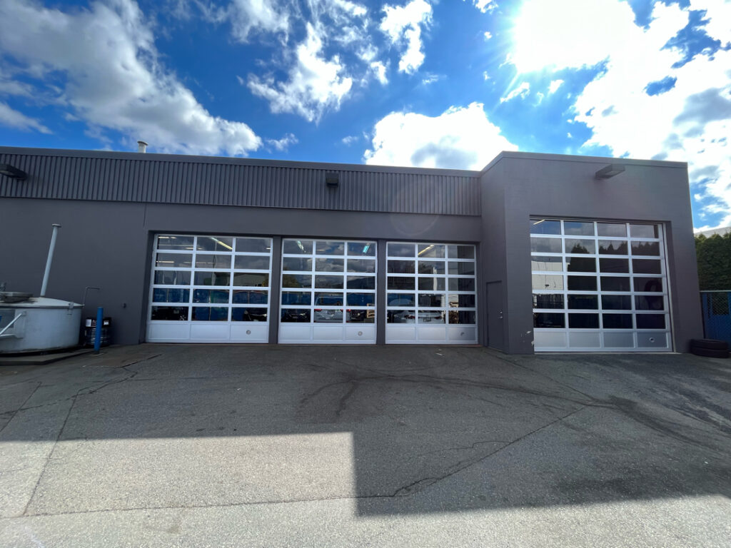 Architectural Series 904 - Superior Doors